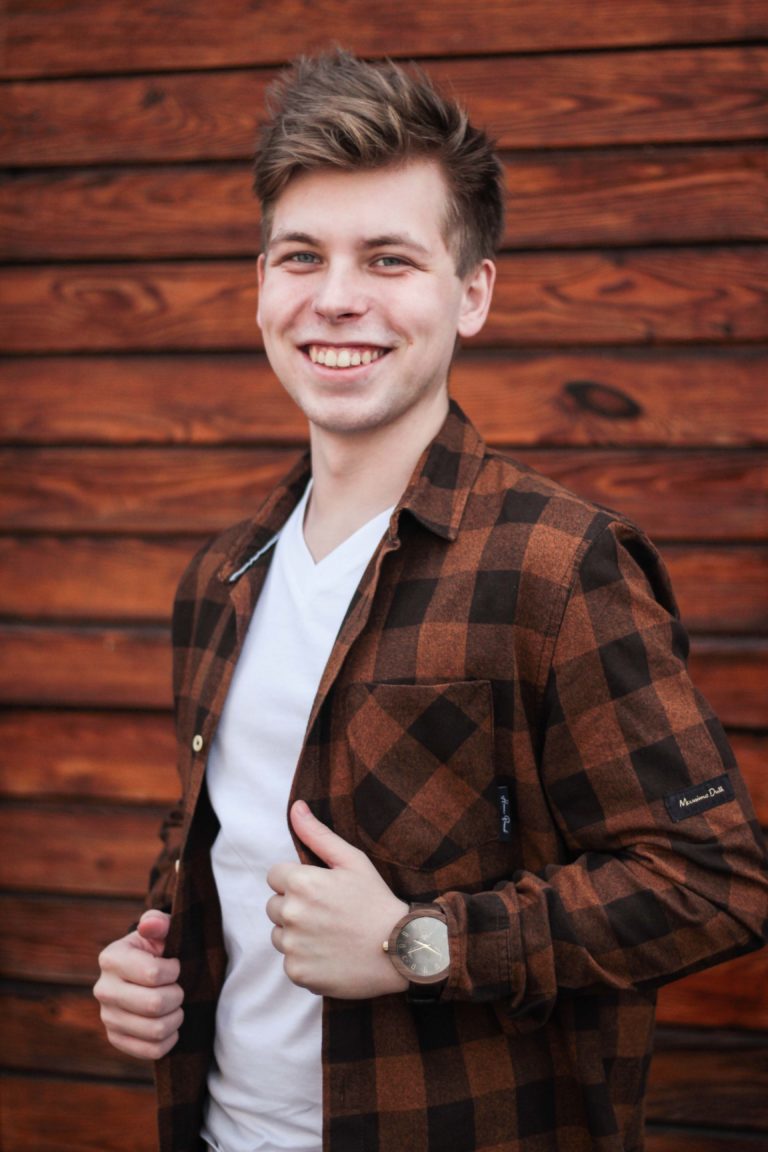 Understanding young people’s aspirations through AI - Fondation Botnar