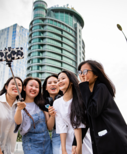 Who we are - Fondation Botnar